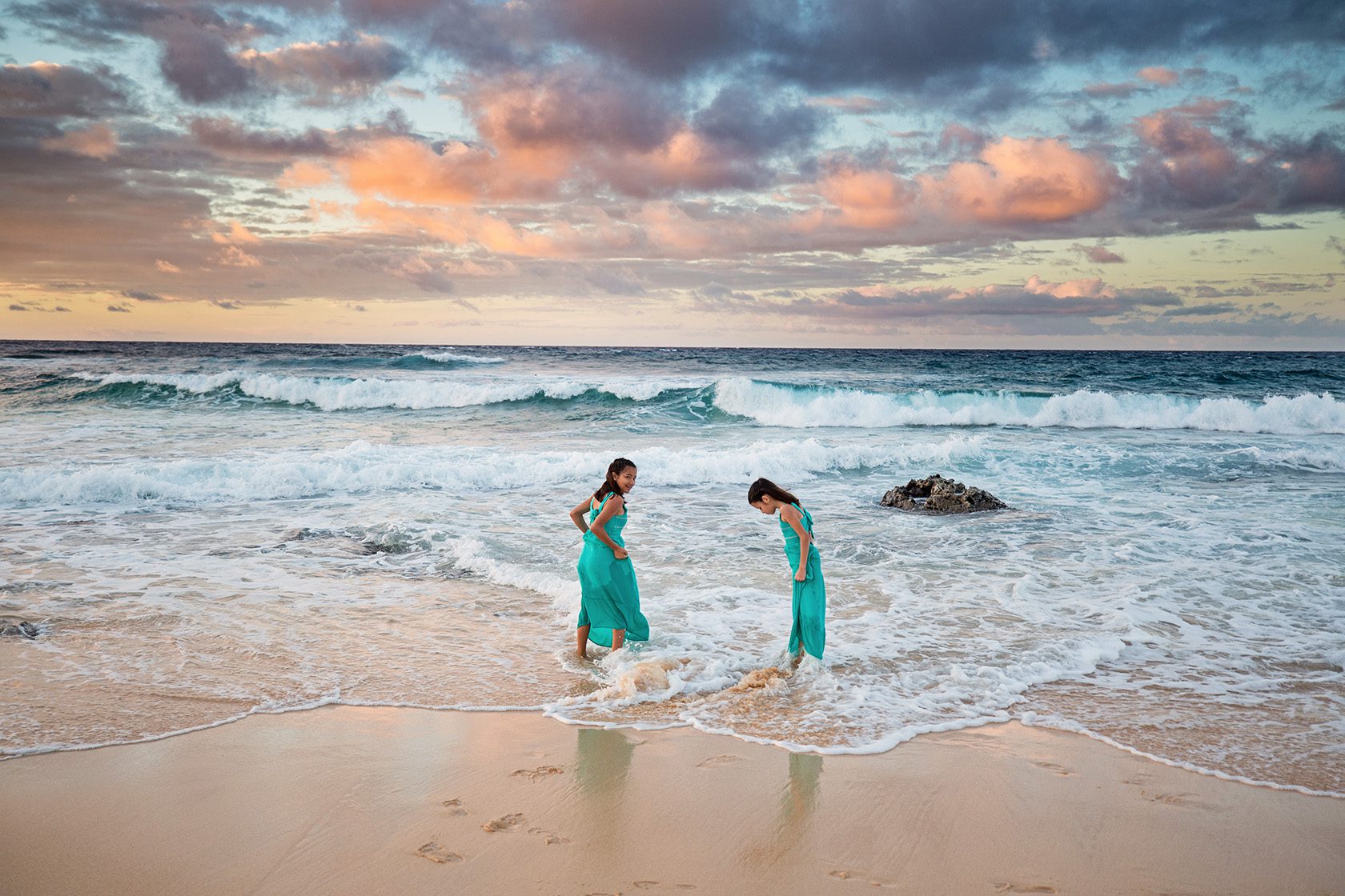 Sandy Beach Sunrise - MICHELLE SCOTTI